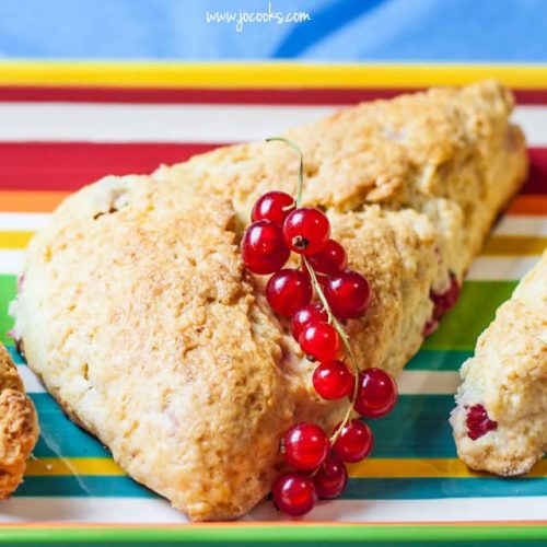 Currant Scones - Jo Cooks