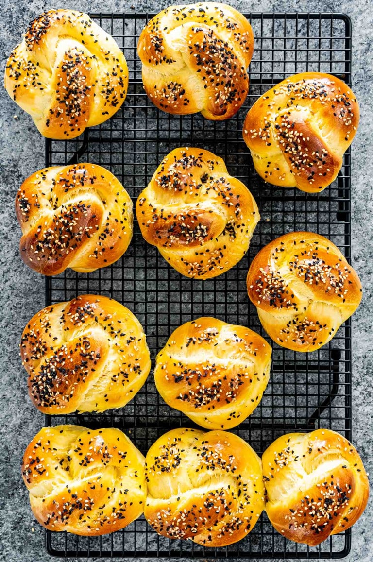 Portuguese Rolls - Jo Cooks