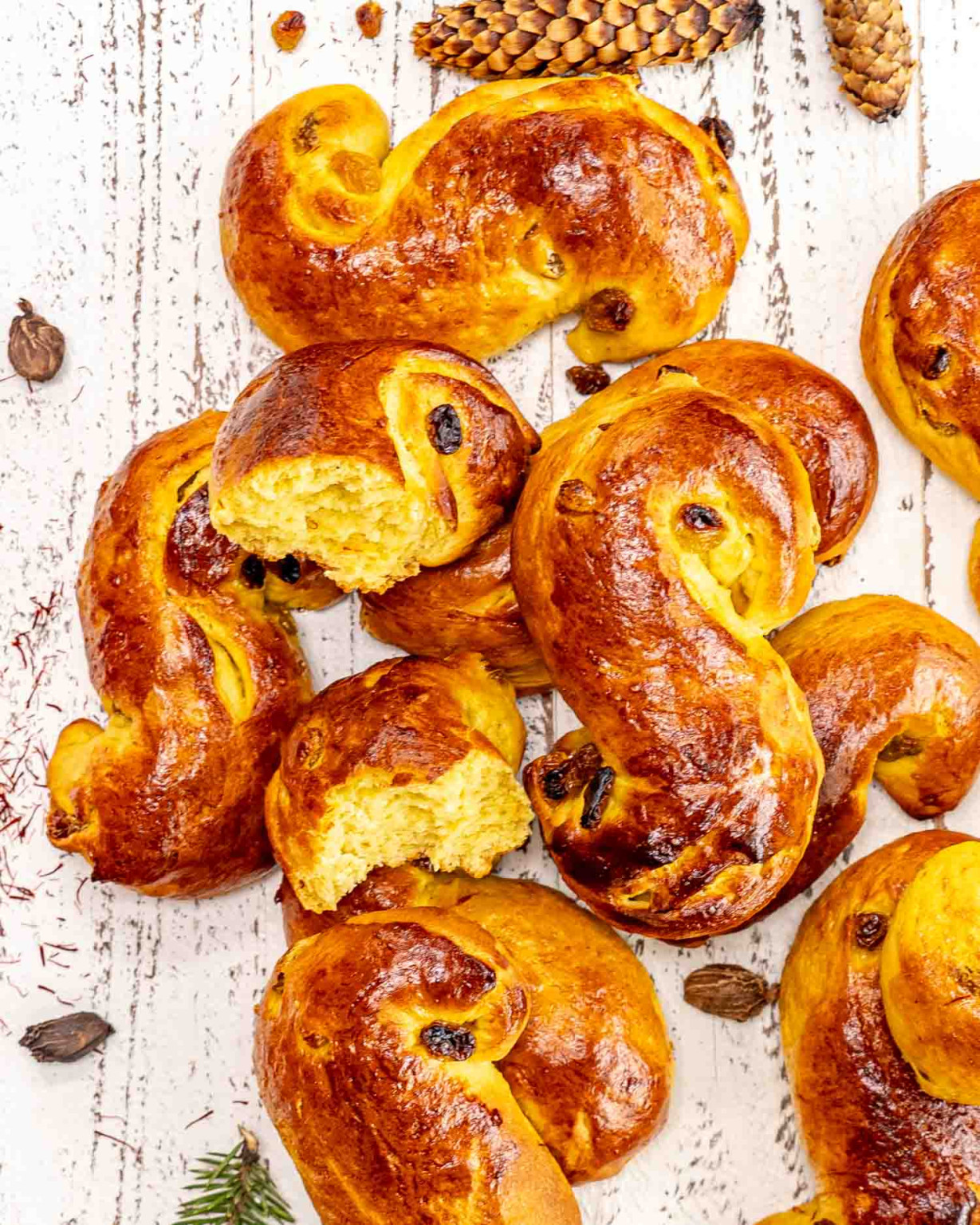 Saffron Buns - Jo Cooks