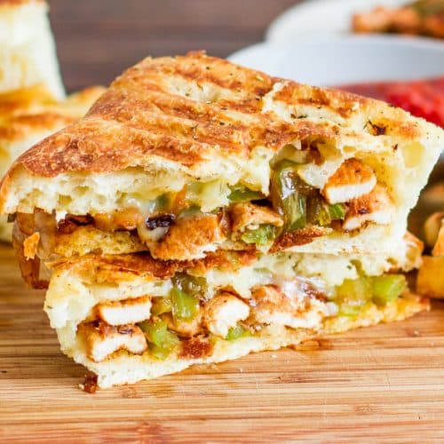Chicken Fajita Sandwiches - Jo Cooks