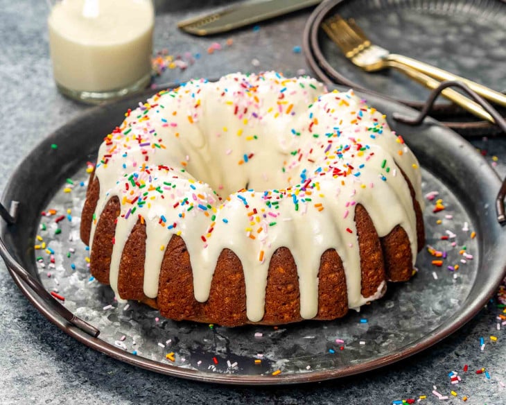 Tomato Soup Cake - Jo Cooks