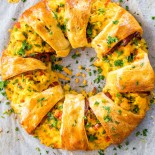Crescent Bacon Breakfast Ring - Jo Cooks