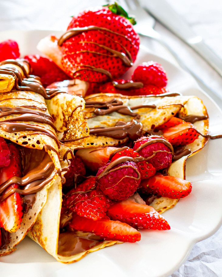 Nutella Berry Crepes - Jo Cooks