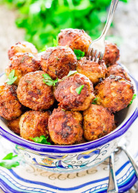 Romanian Meatballs (Chiftele) - Jo Cooks