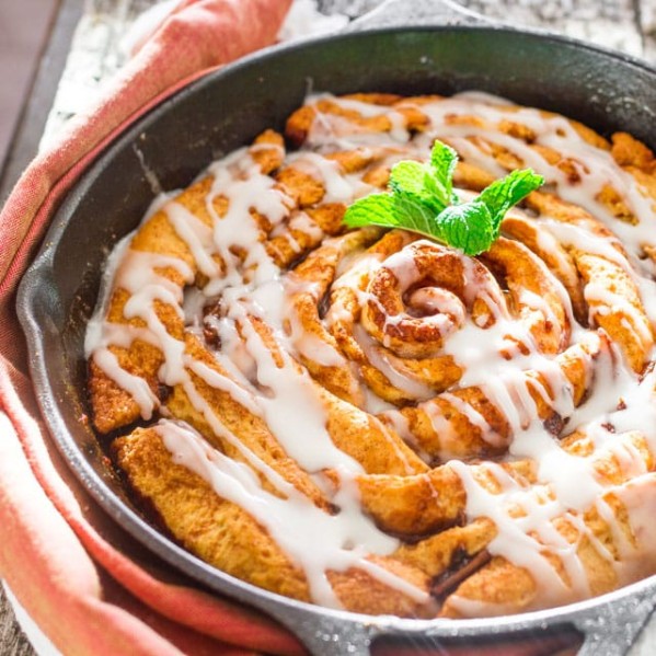 Giant Cinnamon Roll - Jo Cooks