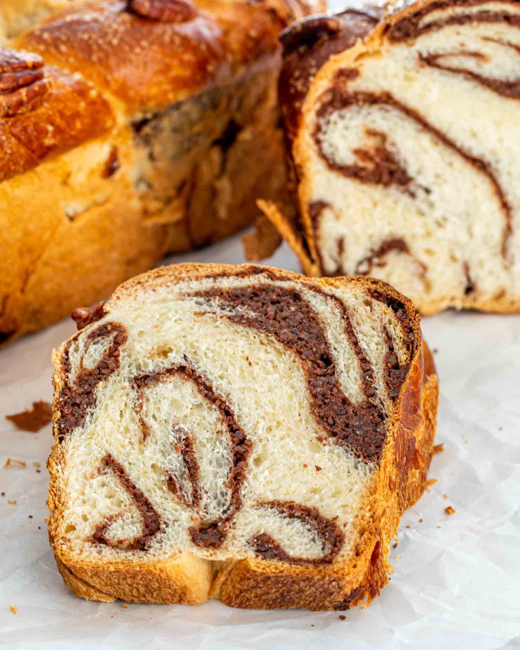Walnut Roll (Cozonac cu Nuca) - Jo Cooks