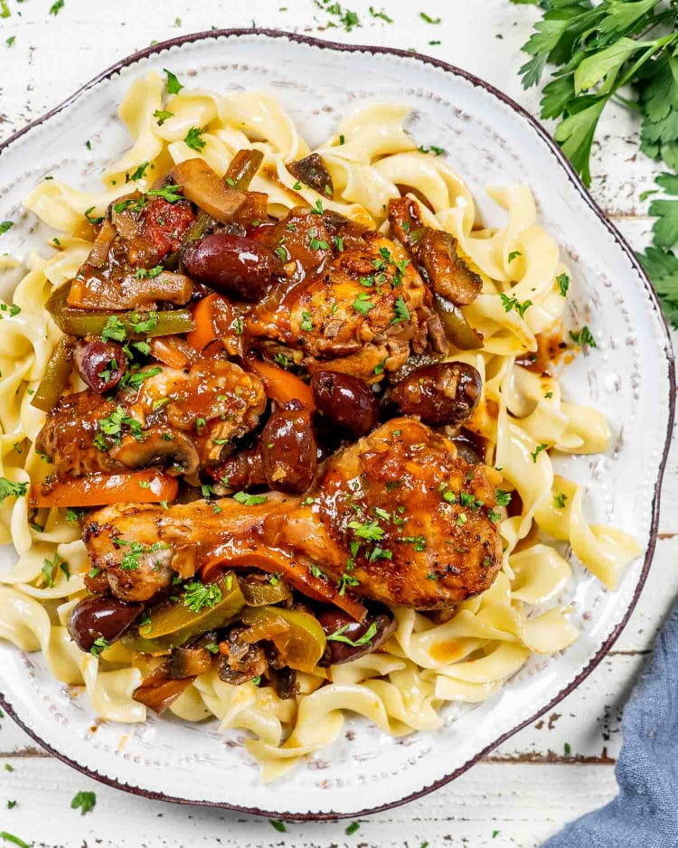 Rustic Chicken Cacciatore (Oven-Baked One-Pot Comfort Food) - Jo Cooks