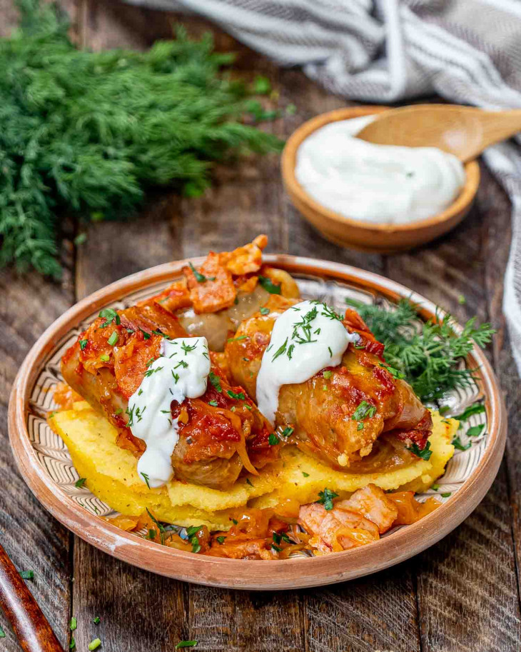 Romanian Cabbage Rolls (Sarmale) - Jo Cooks