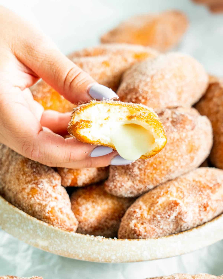 Cinnamon Cream Cheese Pockets - Jo Cooks
