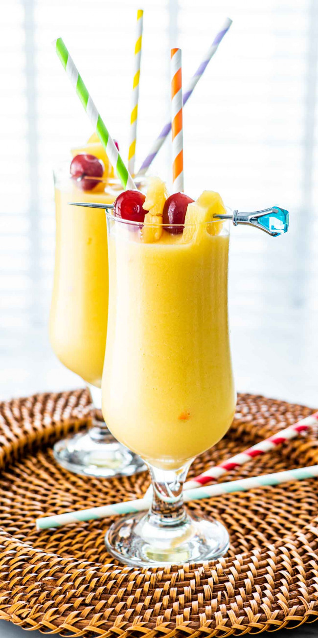 Piña Colada - Jo Cooks