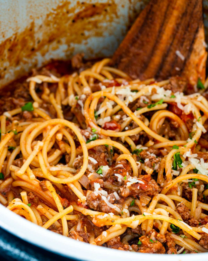 Instant Pot Spaghetti - Jo Cooks