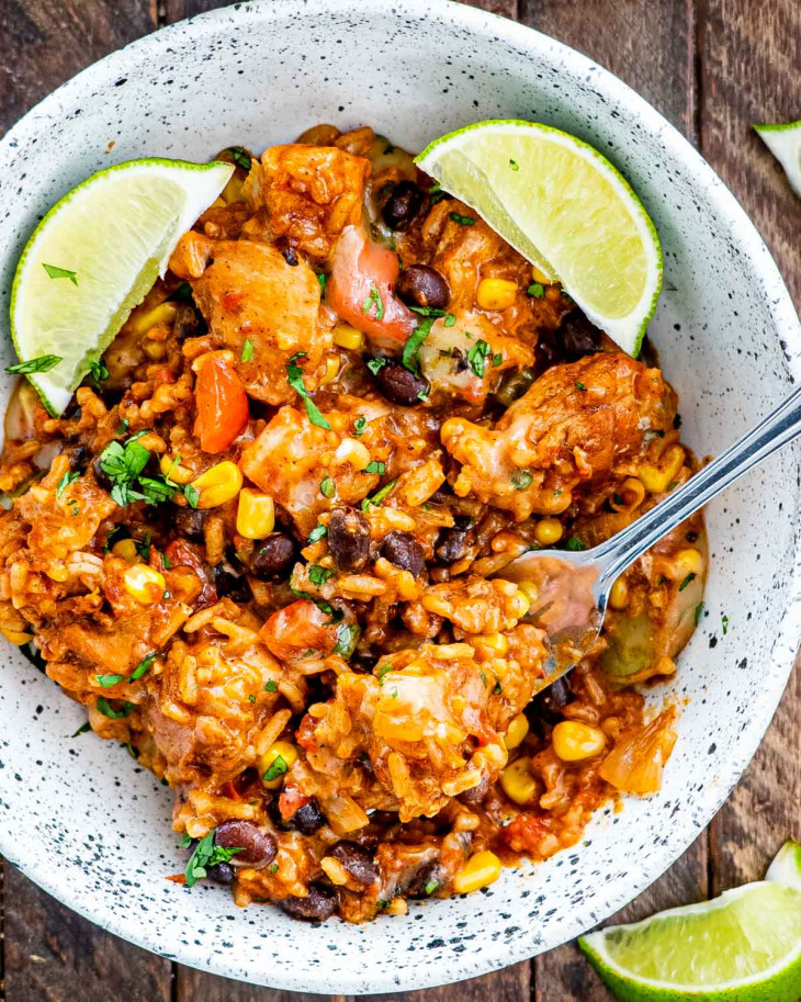 Tex Mex Chicken And Rice - Jo Cooks