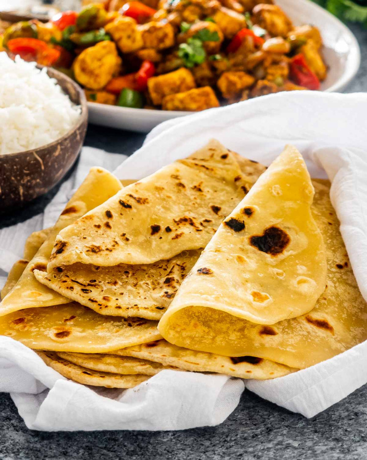 Roti/Chapati (Indian Flat Bread) - Jo Cooks