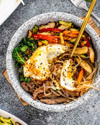 Bibimbap (Korean Rice Bowl) - Jo Cooks