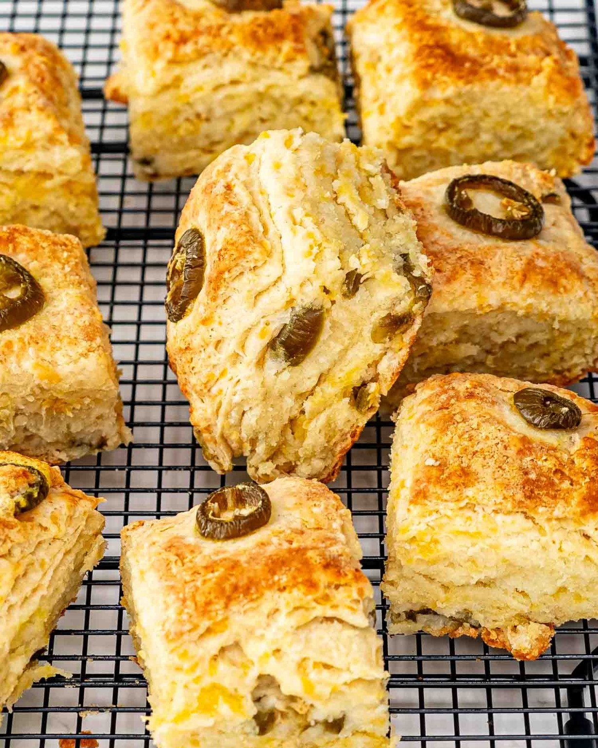 Jalapeno Cheddar Biscuits - Jo Cooks