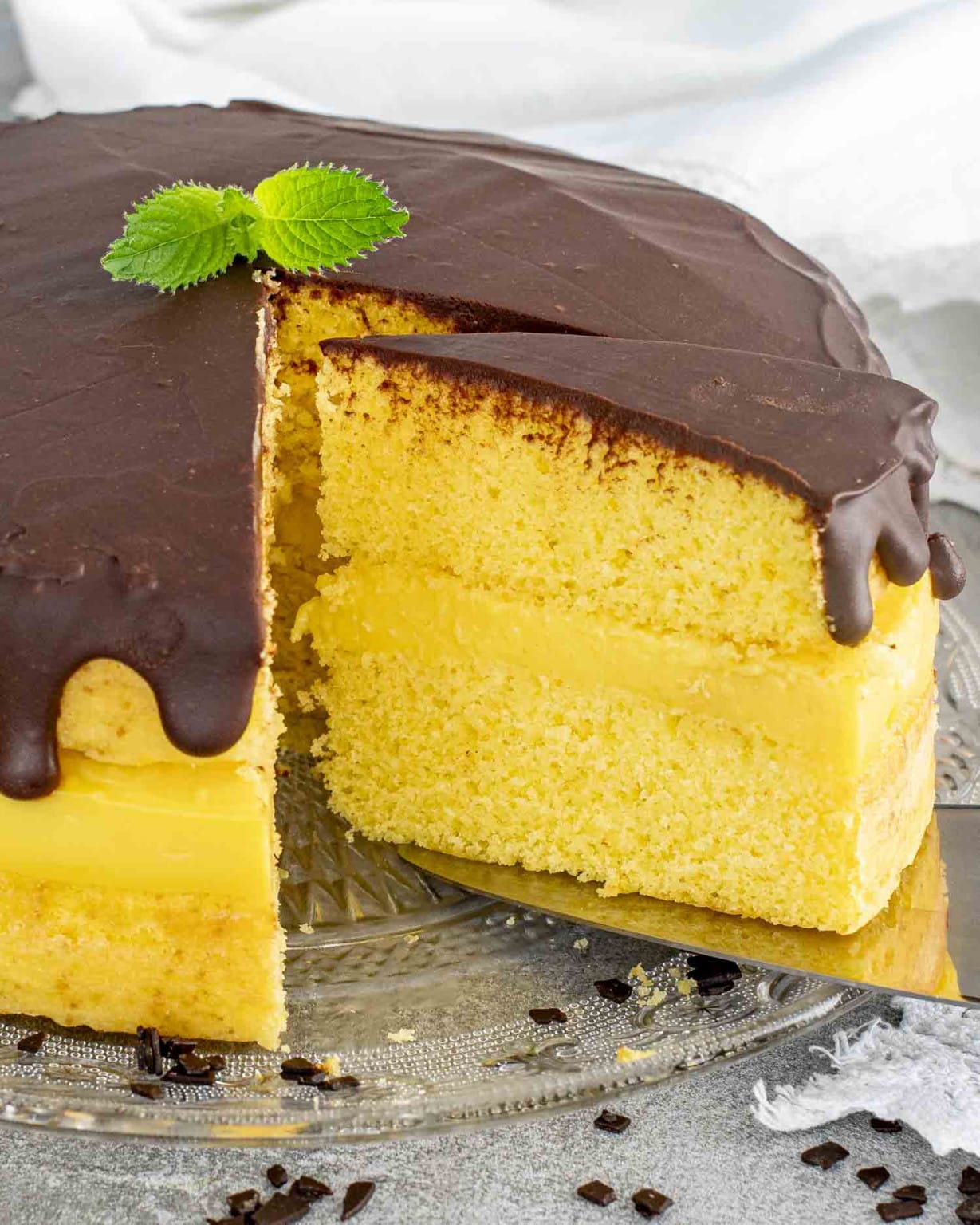 Boston Cream Pie - Jo Cooks
