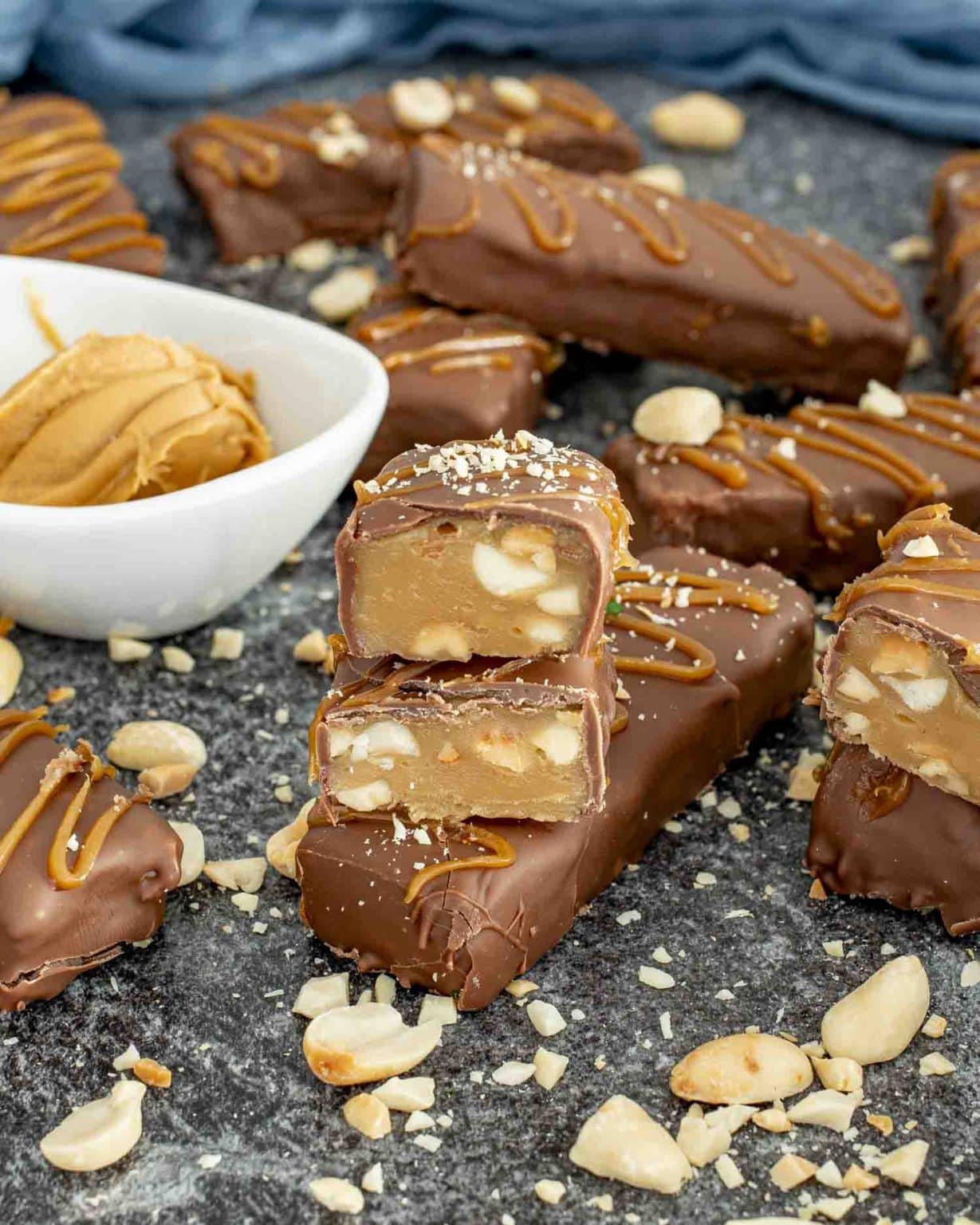 Snickers Bites - Jo Cooks